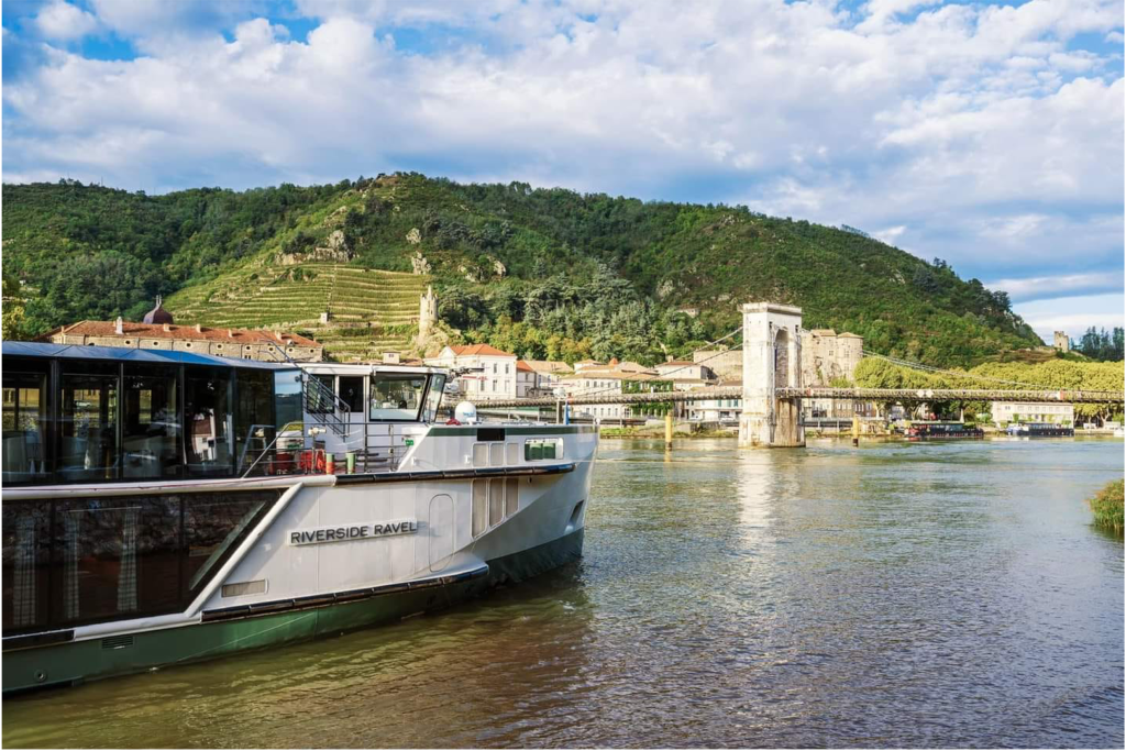 Riverside Luxury Cruises | All-Suite River Ships & Premium European Voyages